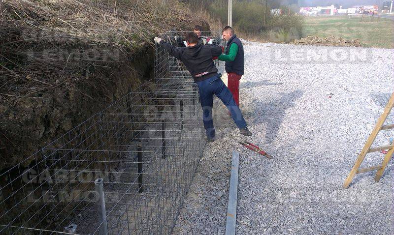 Assembly of the supporting gabion wall | GabionyLemon.com
